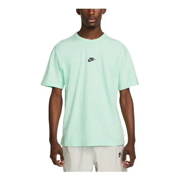 Nike Fw22 Solid Color Logo Embroidered Short Sleeve Green T-shirt - Multi-color