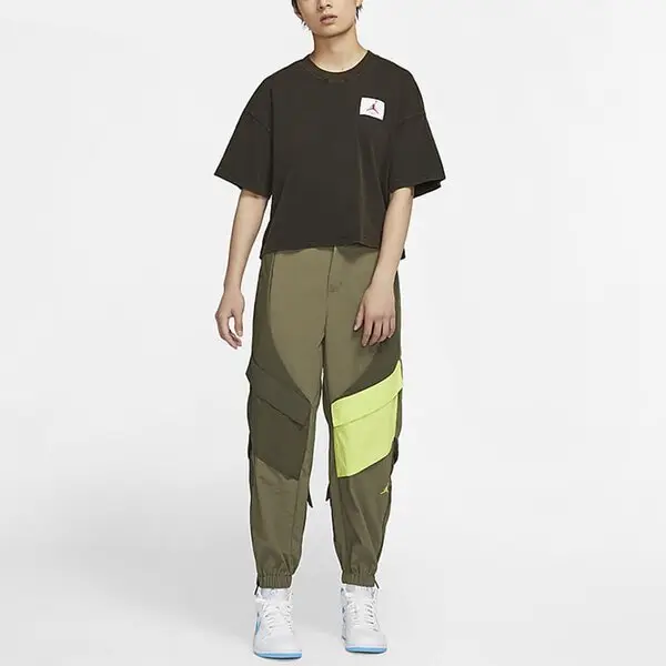 JORDAN Air Essentials Boxy Logo Loose Sports Short Sleeve - Black