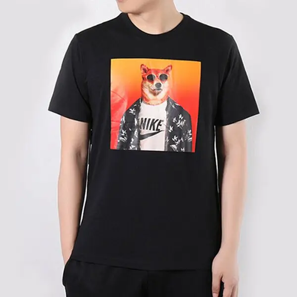 Nike Graphic Tee - Black