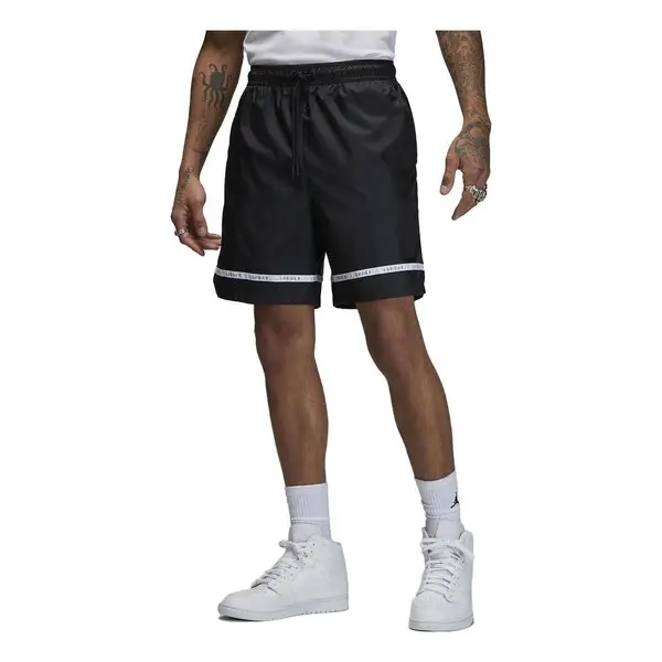 JORDAN Essentials Shorts - Black