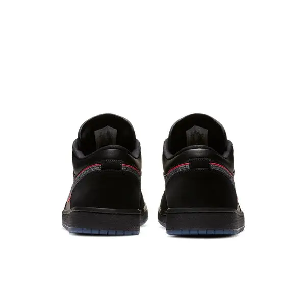 JORDAN 1 Low Sneakers
