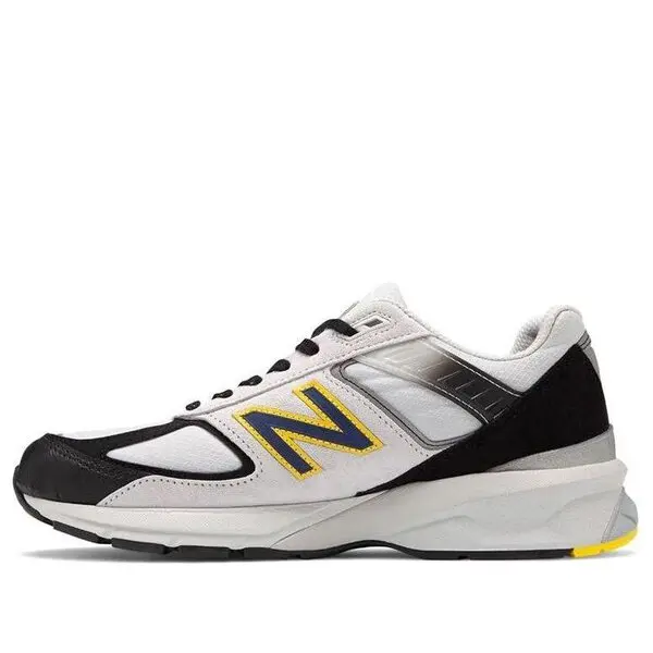 NEW BALANCE 990v5 Made In Usa Sneakers - Silver