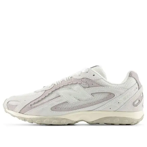 NEW BALANCE 204l "ribbon Pack Truffle Salt" Sneakers - White/pink
