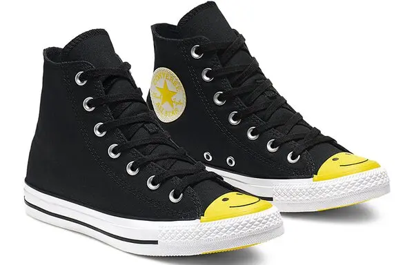 CONVERSE Chuck Taylor All Star High Top "smiley Face
