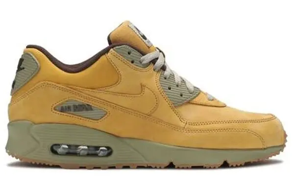 Nike Max '90 Winter Premium Sneakers - Brown