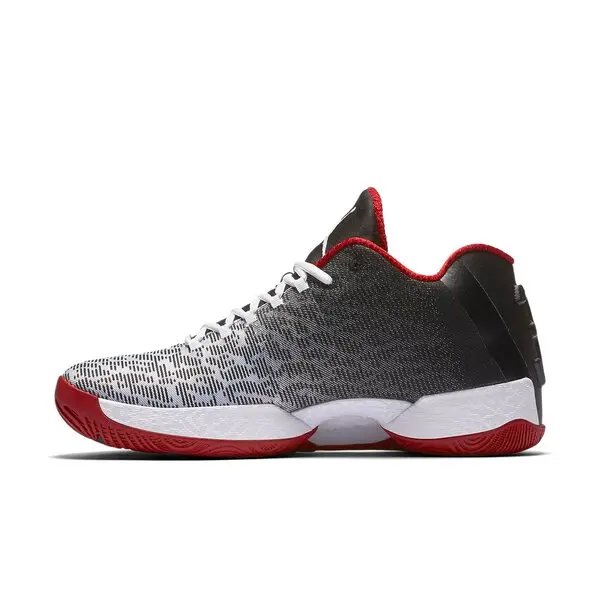 JORDAN 29 Low 'bulls' Athletic Sneakers