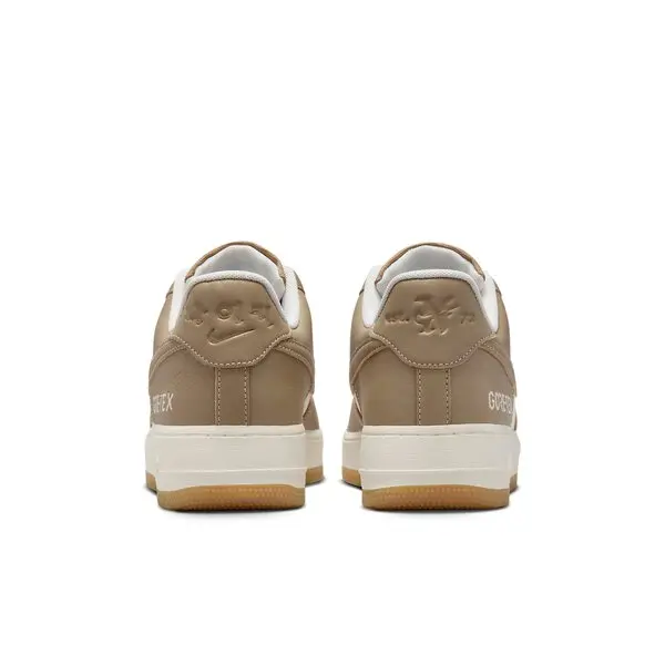 Nike Force 1 Low Gore-tex Sneakers