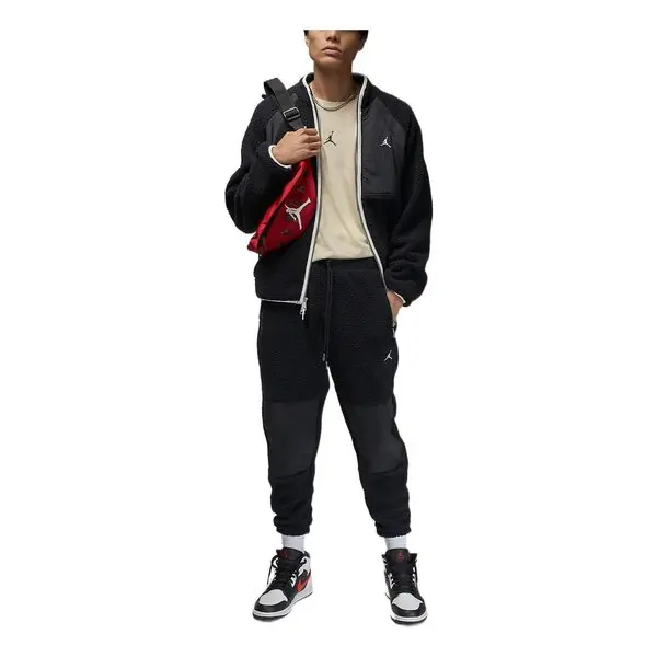 Nike Side Logo Joggers 'black - Default Colorway