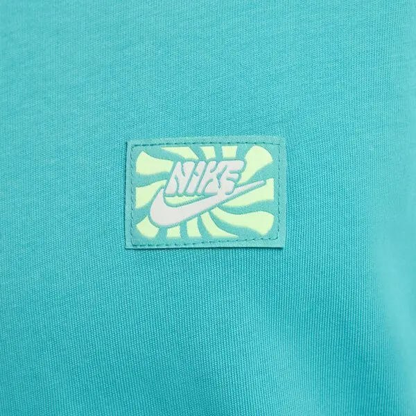 Nike Graphic T-shirt
