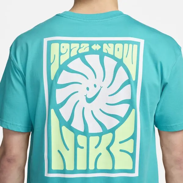 Nike Graphic T-shirt