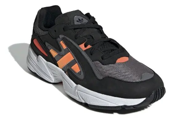 Adidas Yung-96 Chasm 'core Ee7227 Sneakers - Black