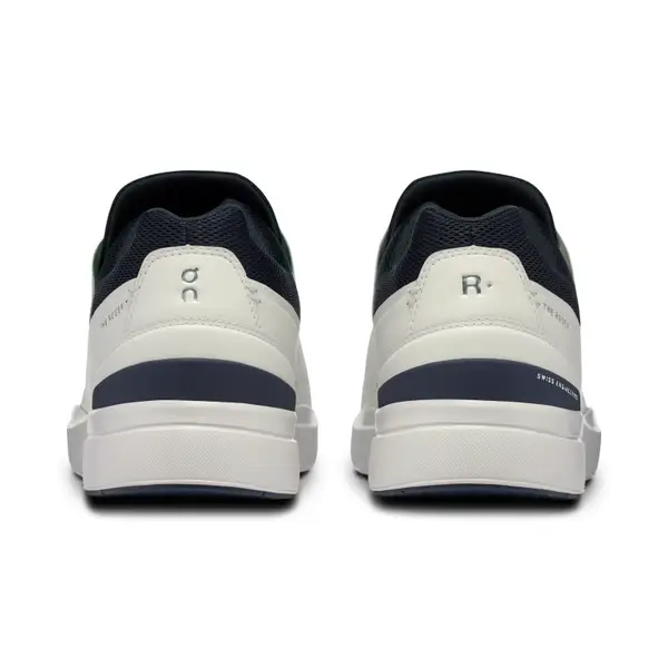 On The Roger Advantage Sneakers