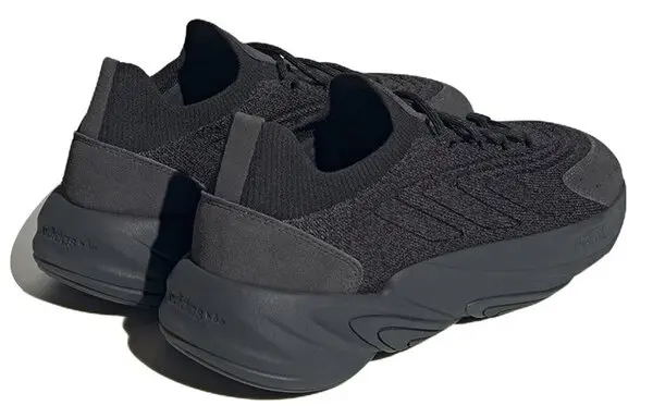 Adidas Ozelia "all " Sneakers - Black