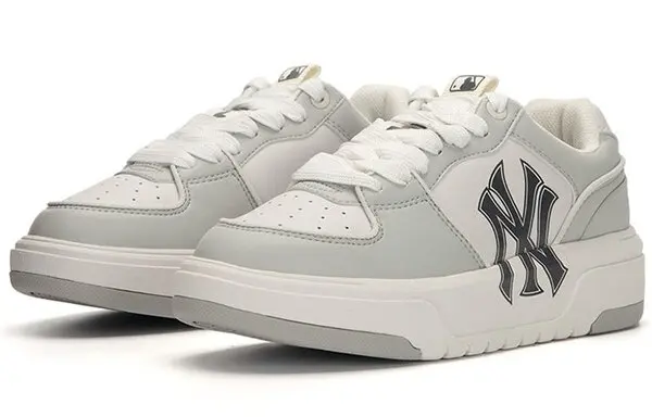 MLB Chunky Liner Sneakers - White/grey