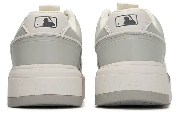 MLB Chunky Liner Sneakers - White/grey