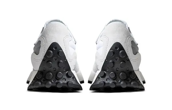 NEW BALANCE 327 Sneakers - White/grey