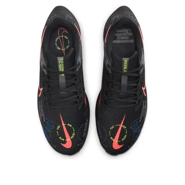 Nike X Highsnobiety Air Zoom Pegasus 38 'berlin Marathon' Sneakers