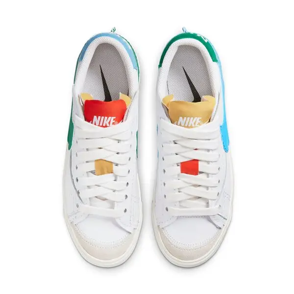 Nike Blazer Low '77 Jumbo "mismatch" Sneakers - White/blue