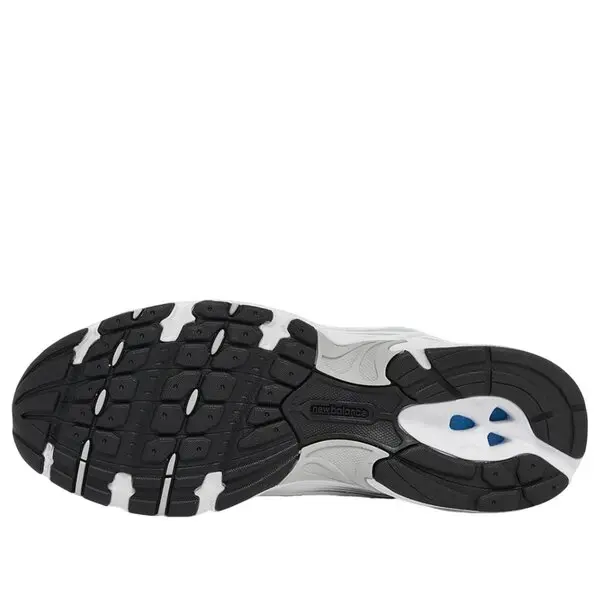 NEW BALANCE 530 Sneakers - Arid Stone