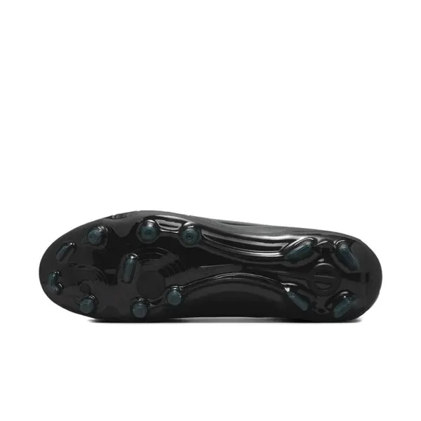 Nike Tiempo Legend Club Multi-ground Soccer Cleats