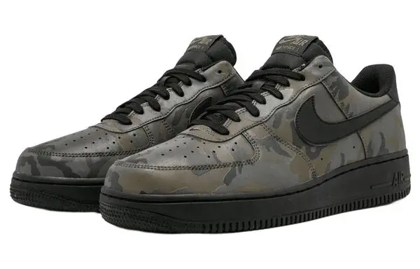 Nike Force 1 Low '07 Lv8 Reflective Camo Sneakers - Green