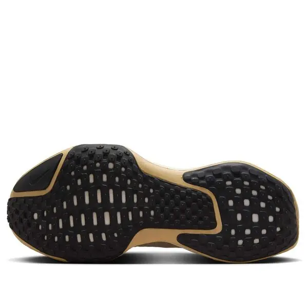 Nike Zoomx Invincible Run 3 Sneakers - White/sesame/anthracite