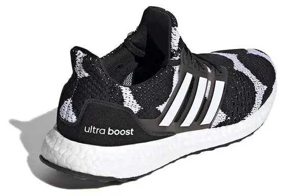 Adidas Marimekko X Ultraboost Dna "rsymatto Dot