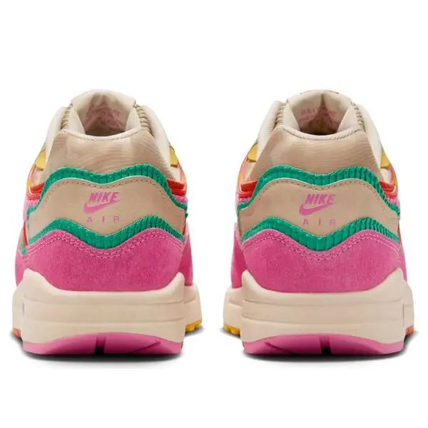 Nike Max 1 "familia" Sneakers