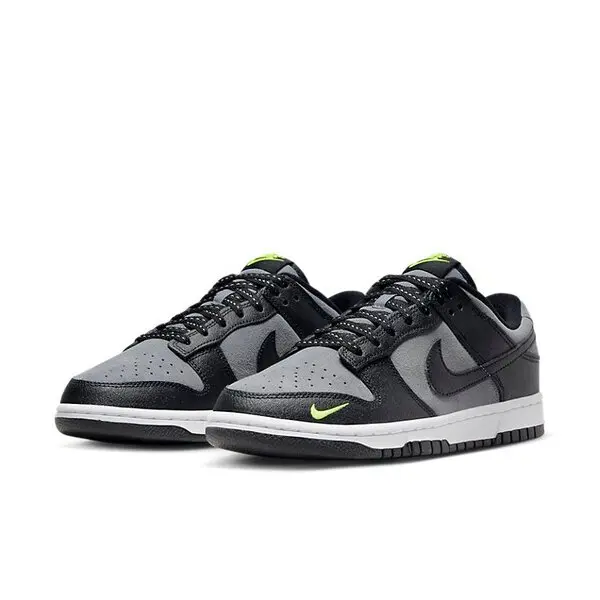 Nike Dunk Low "black Grey Green Strike" Sneakers - Black/grey/green