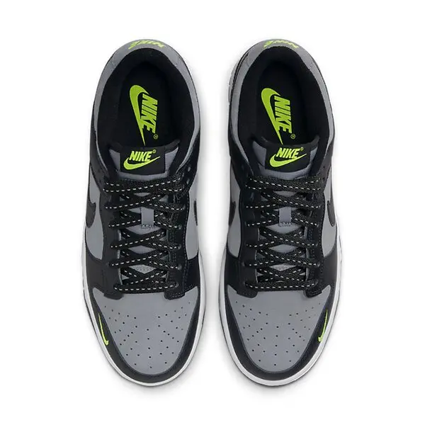 Nike Dunk Low "black Grey Green Strike" Sneakers - Black/grey/green