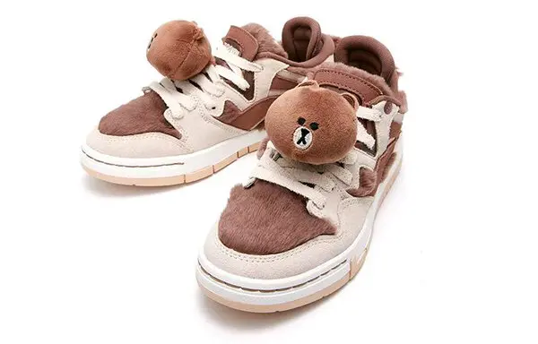 LI-NING Wave Pro X Line Friends Sneakers
