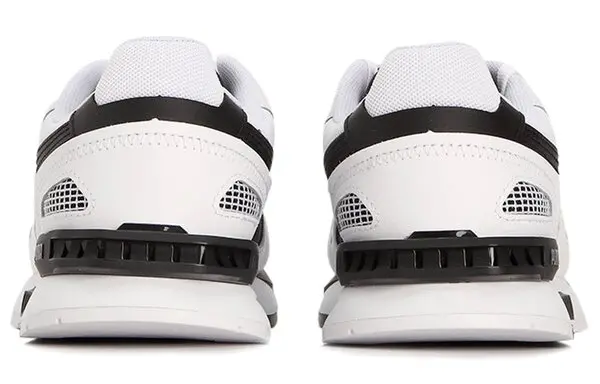 PUMA Mirage Mox Core Low Top Sneakers