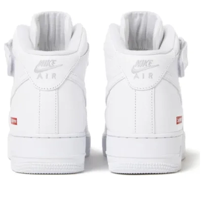 Nike X Supreme Air Force 1 Mid - White