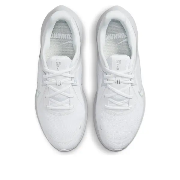 Nike Quest Sneakers - White/grey