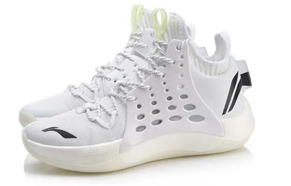 LI-NING Mid-top Basketball Sneakers
