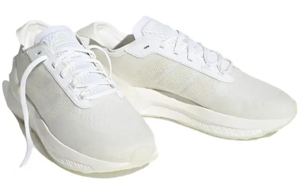 Adidas Avryn Sneakers
