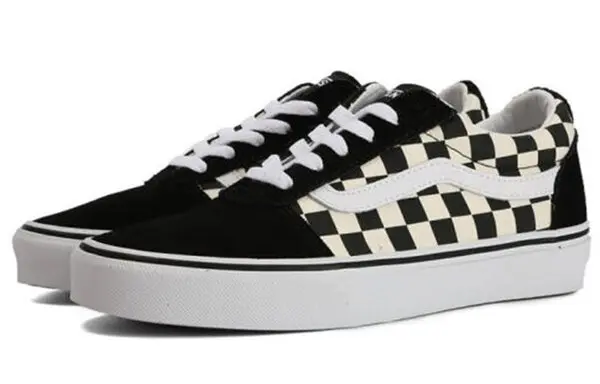 VANS Checkerboard Low Top Sneakers - Black