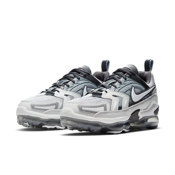 Nike Vapormax Evo Sneakers - Gray/white