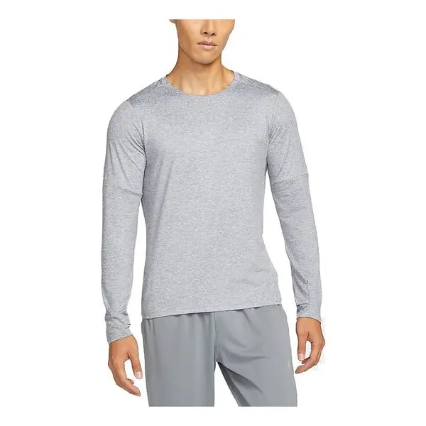 Nike Reflective Logo Long Sleeve T-shirt - Default Color