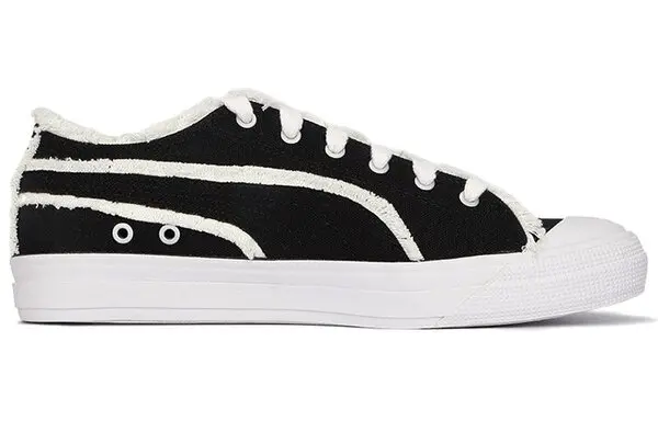PUMA Capri Raw Cut Board Shoes