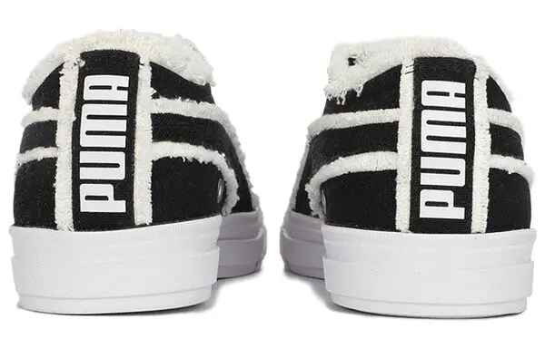 PUMA Capri Raw Cut Board Shoes