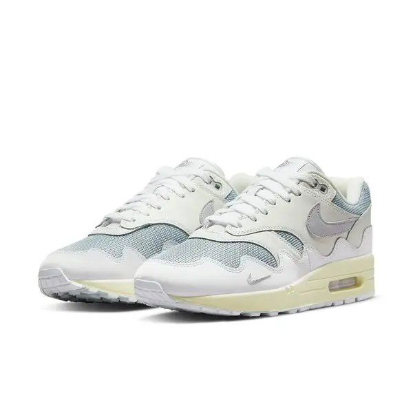 Nike X Patta Air Max 1 Sneakers