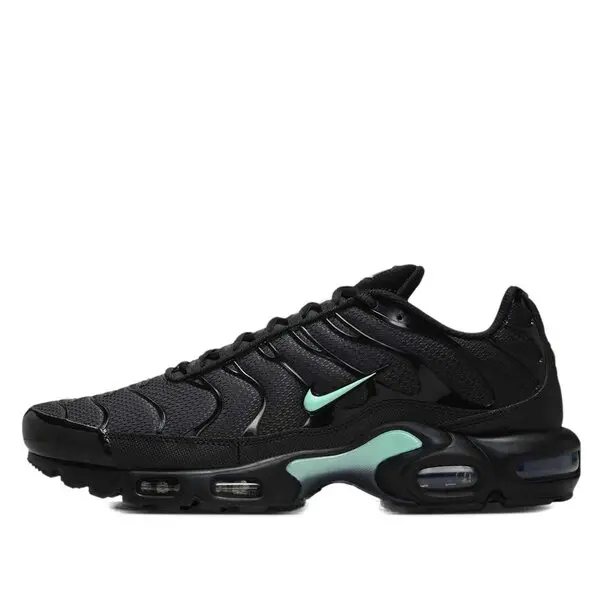 Nike Max Plus Sneakers - Black/mint Green
