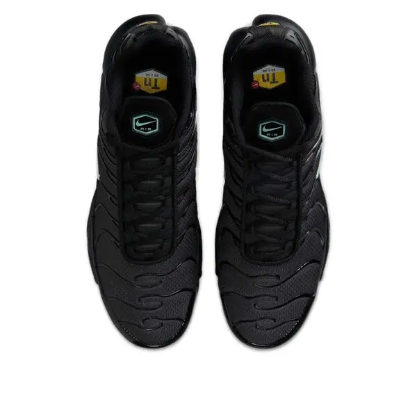 Nike Max Plus Sneakers - Black/mint Green