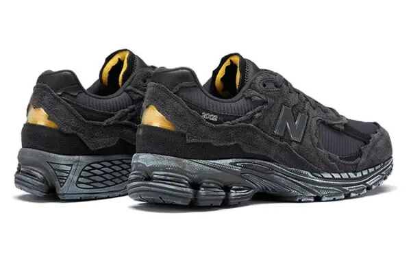 NEW BALANCE 2002r 'phantom' Protection Pack Sneakers - Phantom/dark Grey