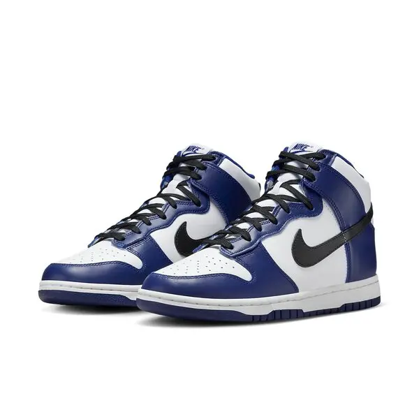 Nike Dunk High Sneakers