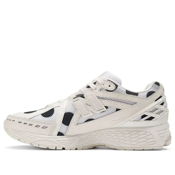 NEW BALANCE 1906r Sneakers - White/black