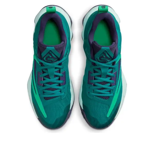 Nike Giannis Immortality 3 Sneakers