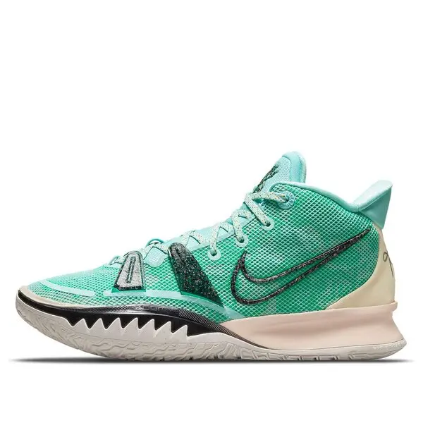 Nike Kyrie 7 'copa' Mid Top Basketball Sneakers - Green/black