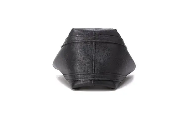 Balenciaga Everyday Xs North-south Shoulder Tote Bag - Black